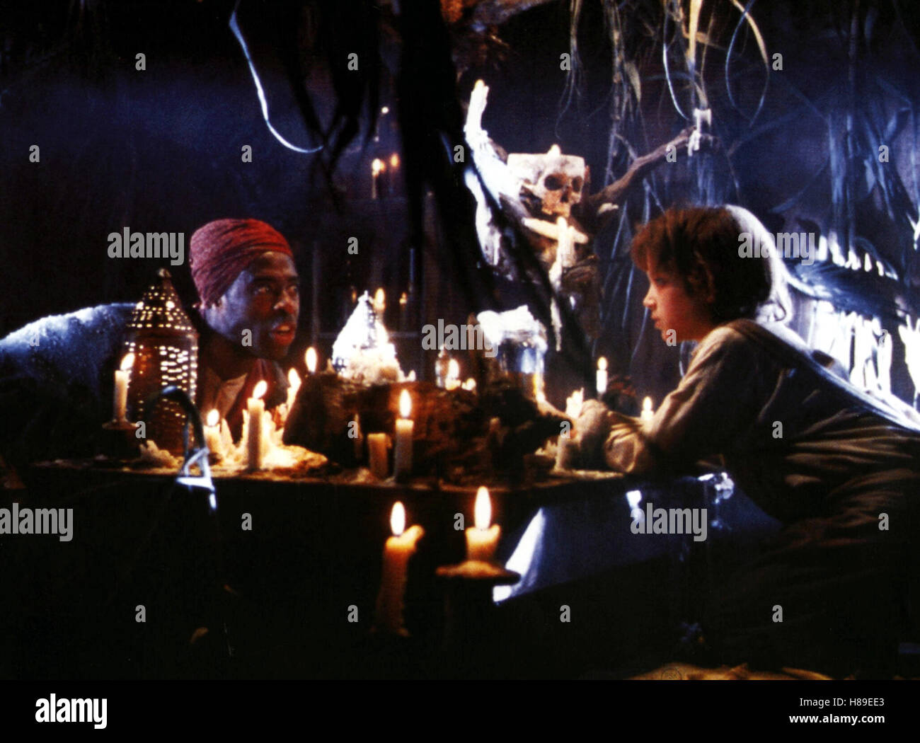 Elijah wood 1993 -Fotos und -Bildmaterial in hoher Auflösung – Alamy