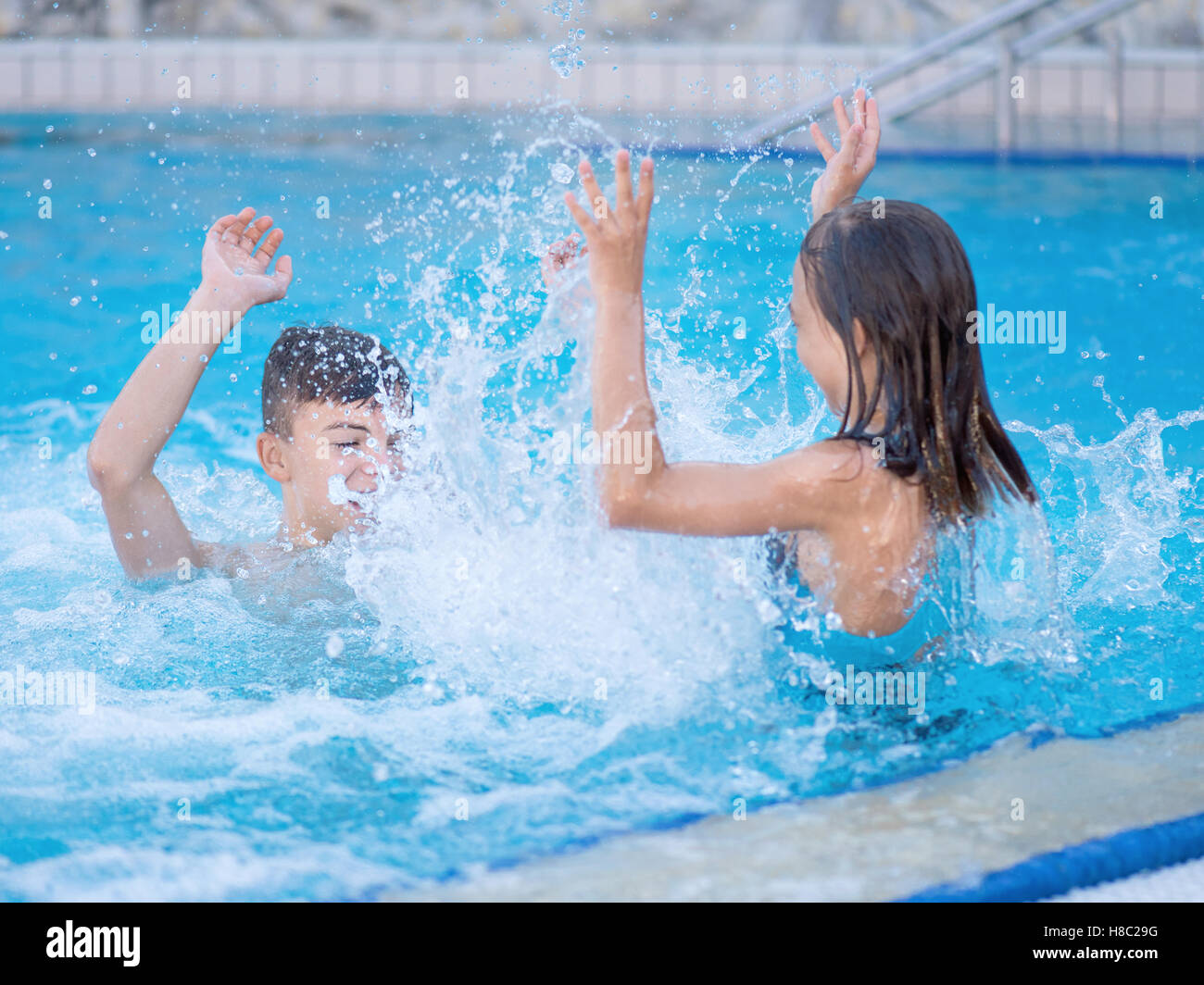 Pool swim Stockfotos und -bilder Kaufen - Alamy
