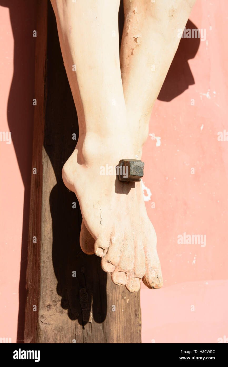 Nailed feet crucifixion jesus christ -Fotos und -Bildmaterial in hoher Auflösung – Alamy