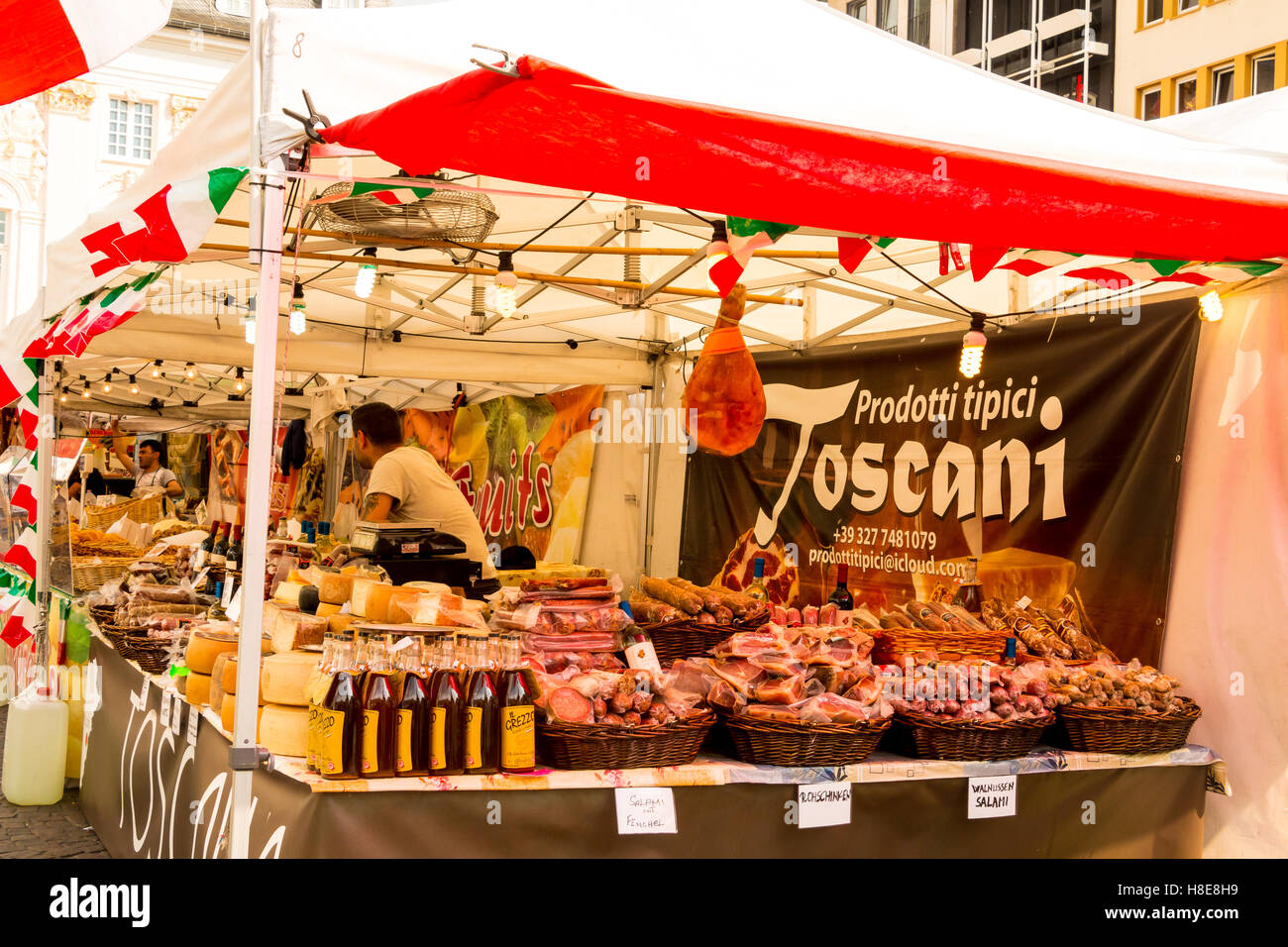 Marktplatz bonn -Fotos und -Bildmaterial in hoher Auflösung – Alamy