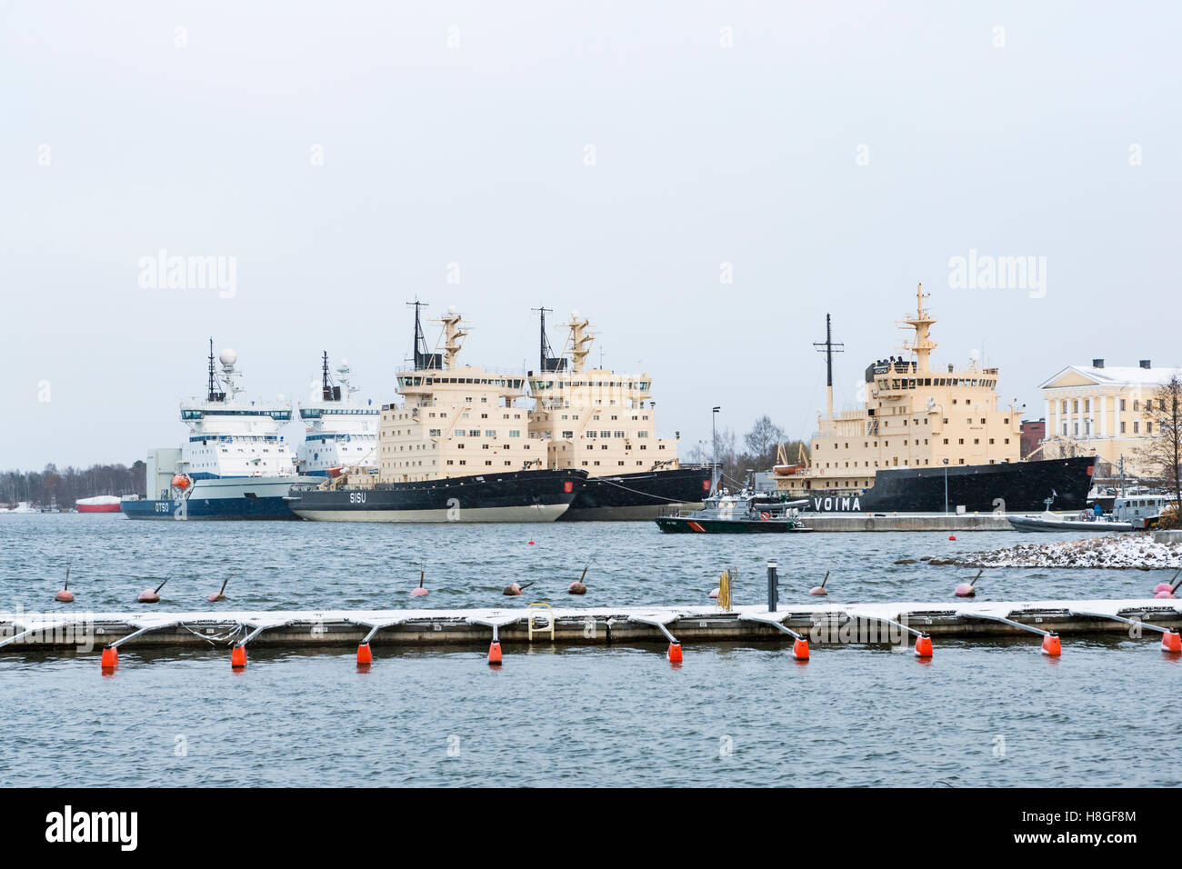 Icebreaker winter -Fotos und -Bildmaterial in hoher Auflösung – Alamy