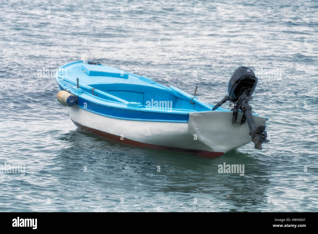 Heruntergekommenes boot -Fotos und -Bildmaterial in hoher Auflösung – Alamy