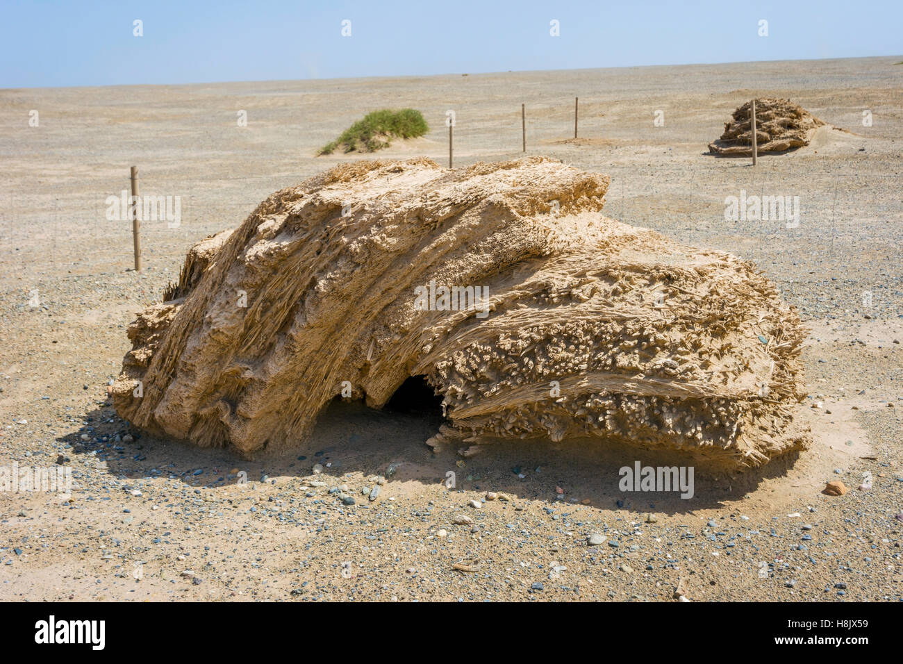Chinese great wall in gobi -Fotos und -Bildmaterial in hoher Auflösung ...