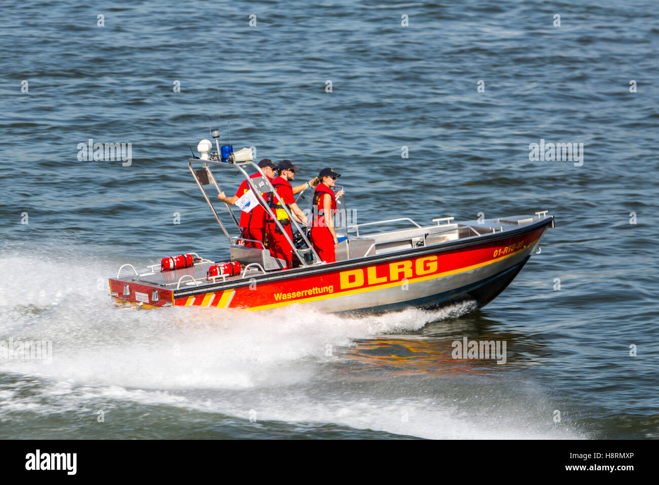 Dlrg boats -Fotos und -Bildmaterial in hoher Auflösung – Alamy