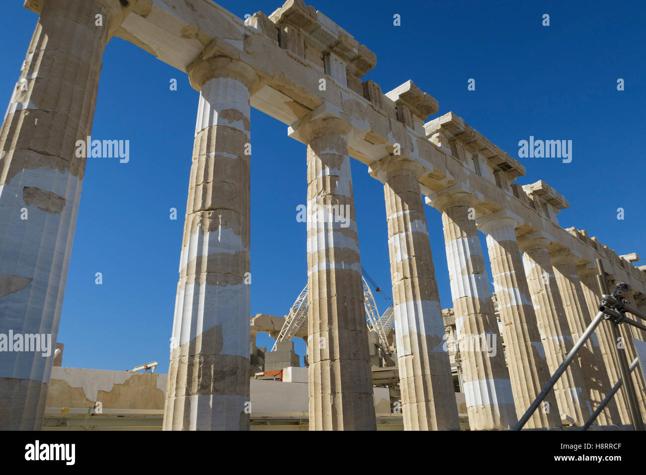 Säulen parthenon akropolis griechenland -Fotos und -Bildmaterial in ...