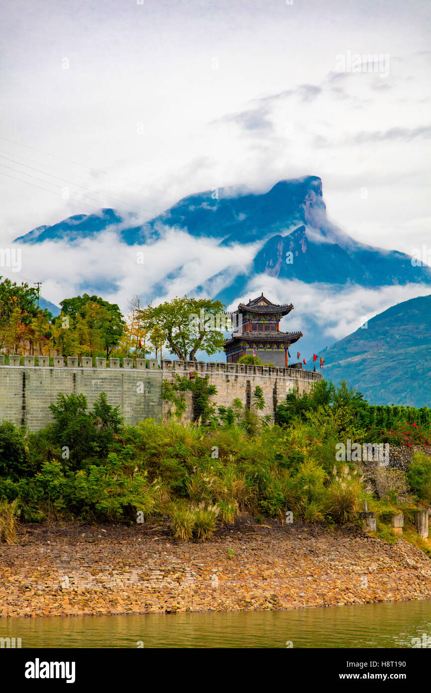 Baidicheng White Emperor City Yangtze Stockfotos und -bilder Kaufen - Alamy
