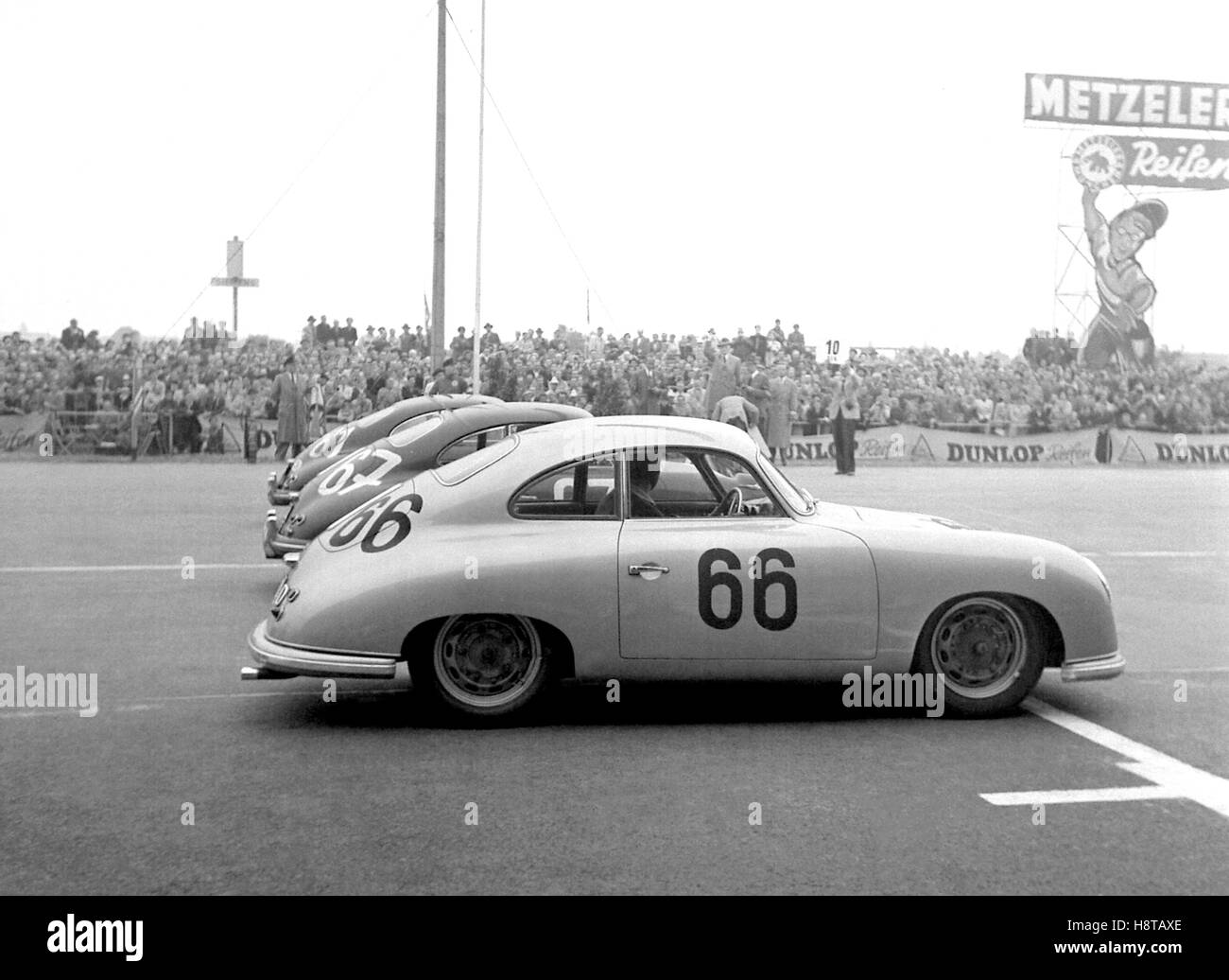 Formula 1 start line -Fotos und -Bildmaterial in hoher Auflösung – Alamy