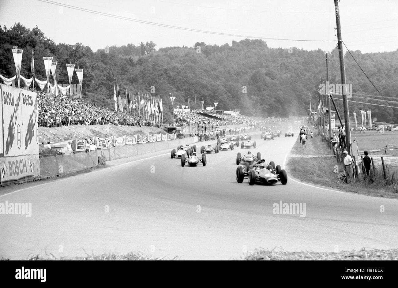 Historische autorennen start -Fotos und -Bildmaterial in hoher ...