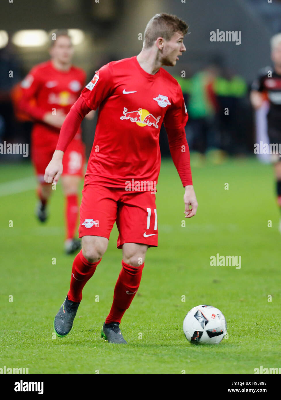 Bayer leverkusen rb leipzig -Fotos und -Bildmaterial in hoher Auflösung ...
