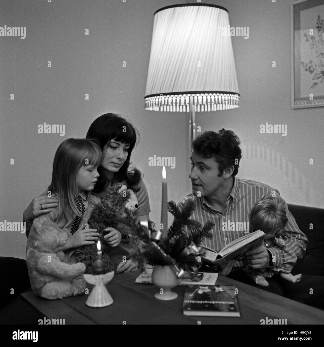 Deutscher Volksschauspieler Edgar Bessen mit Ehefrau Heidi Koehn ...