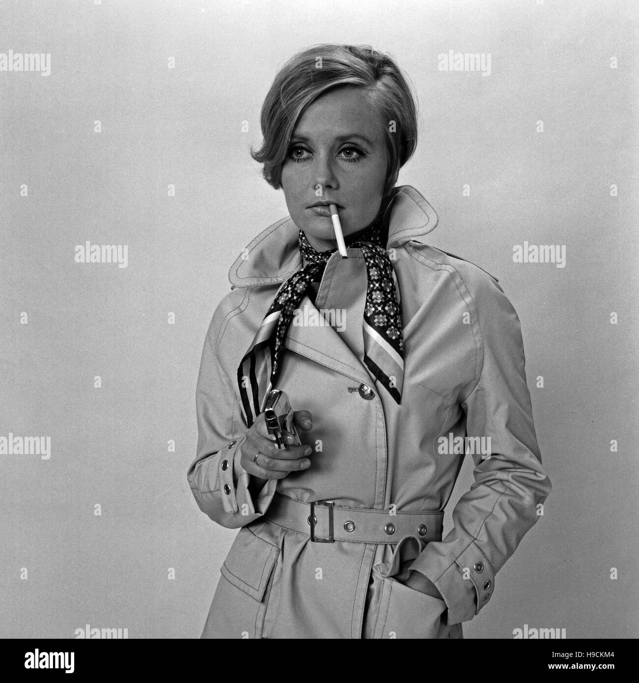 Die deutsche Sängerin und Plant Inge Brück als Geheimagentin ...