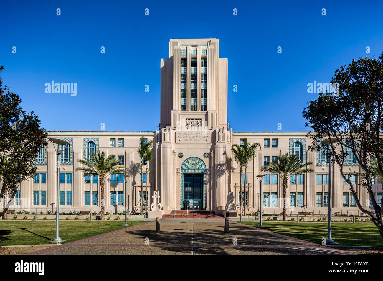 Administration building -Fotos und -Bildmaterial in hoher Auflösung – Alamy