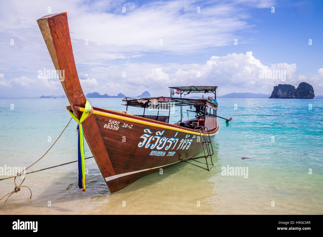 Boot am strand von thailand -Fotos und -Bildmaterial in hoher Auflösung ...