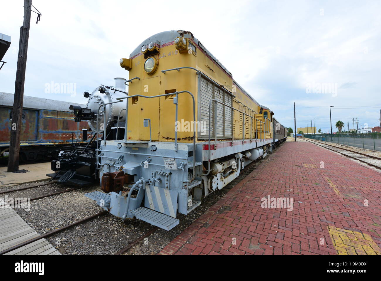 Diesel hydraulic locomotive -Fotos und -Bildmaterial in hoher Auflösung ...