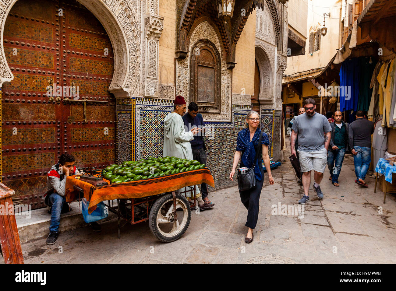 Leben In der Medina, Fes el Bali, Fes, Marokko Stockfotografie - Alamy