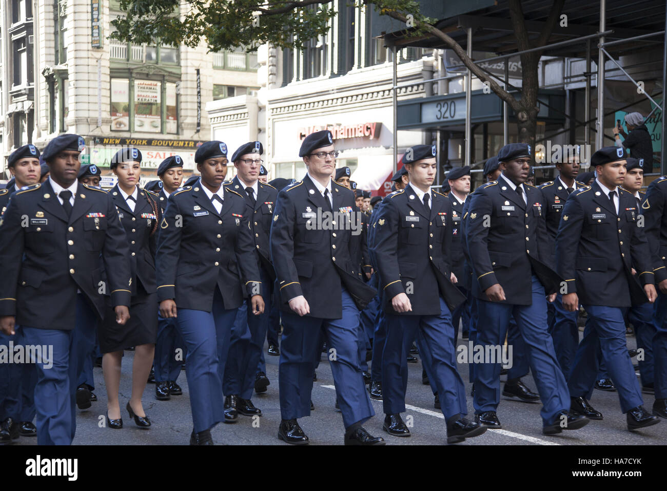 42 infantry division -Fotos und -Bildmaterial in hoher Auflösung – Alamy