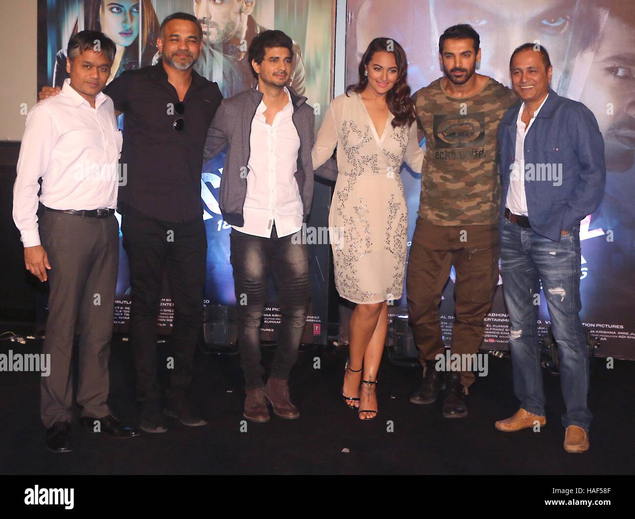 Acteurs bollywood tahir raj bhasin -Fotos und -Bildmaterial in hoher ...