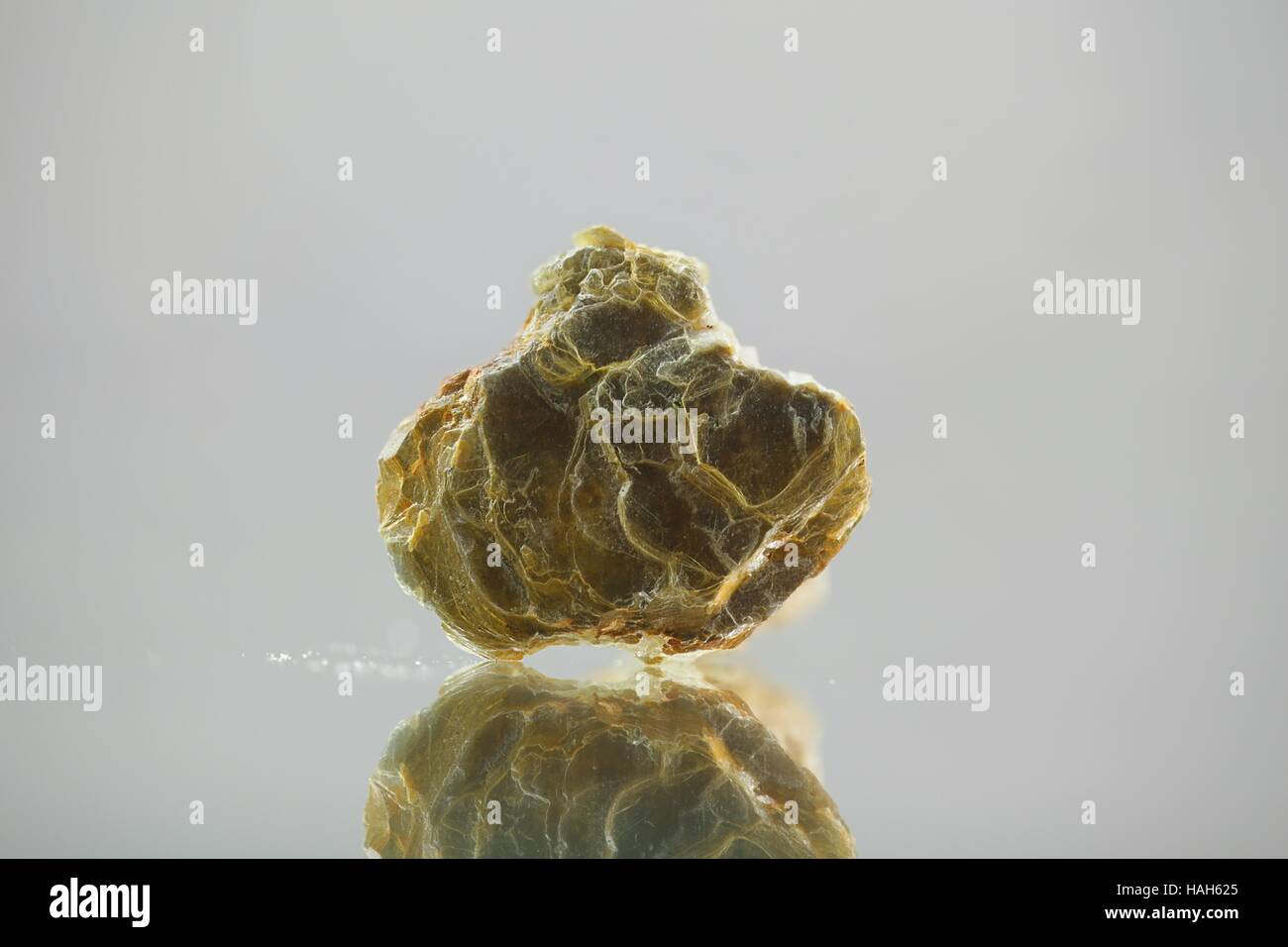 Gelbes mineral -Fotos und -Bildmaterial in hoher Auflösung – Alamy