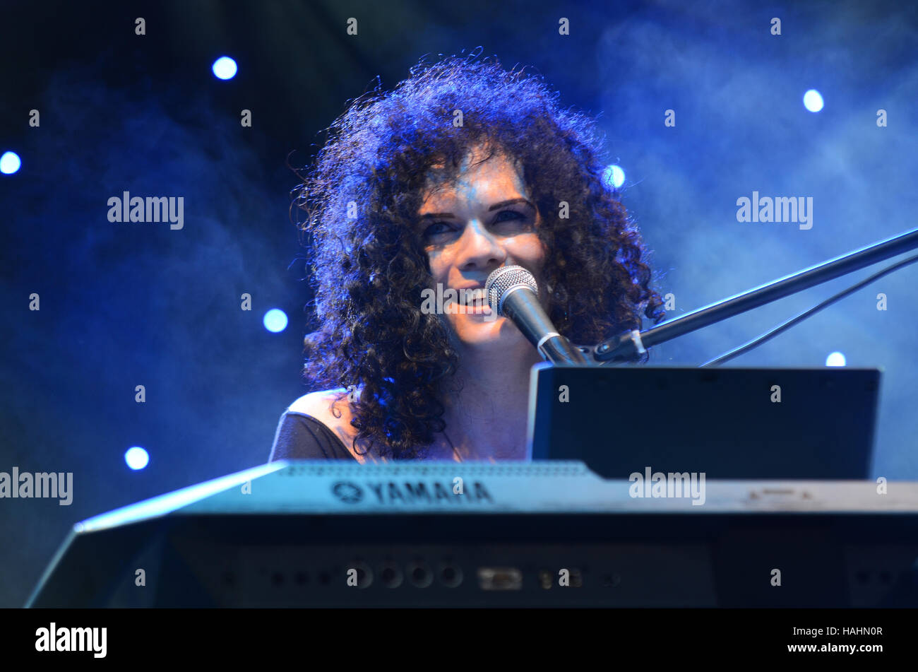 Transgender singer -Fotos und -Bildmaterial in hoher Auflösung – Alamy