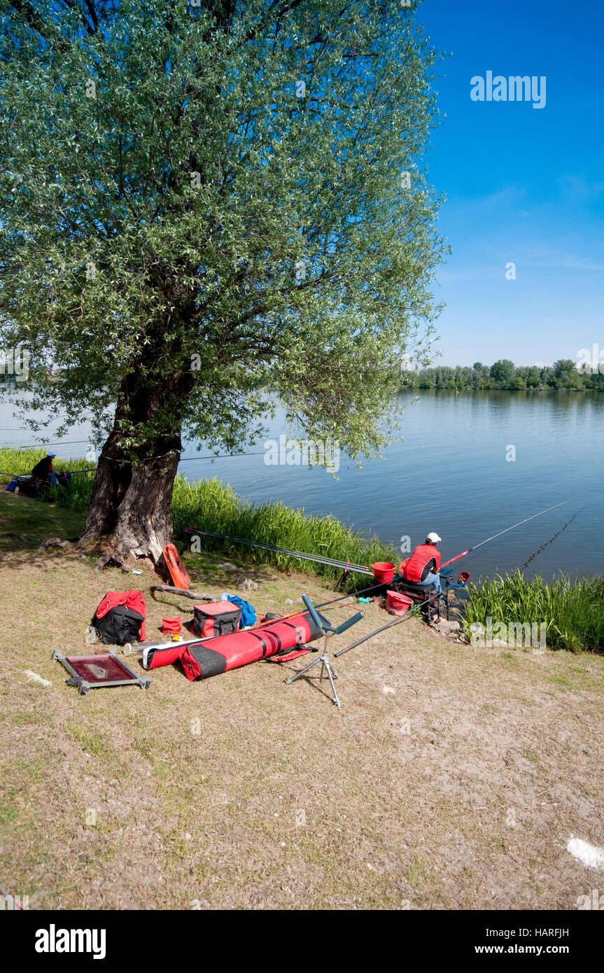 Lago di mezzo -Fotos und -Bildmaterial in hoher Auflösung – Alamy