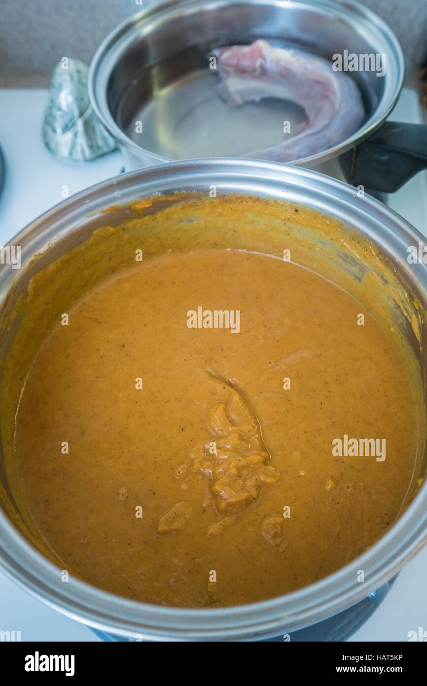 Doppelkruste kuchen -Fotos und -Bildmaterial in hoher Auflösung – Alamy