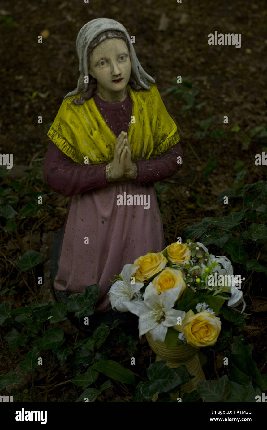 Symbol madonna -Fotos und -Bildmaterial in hoher Auflösung - Seite 3 - Alamy