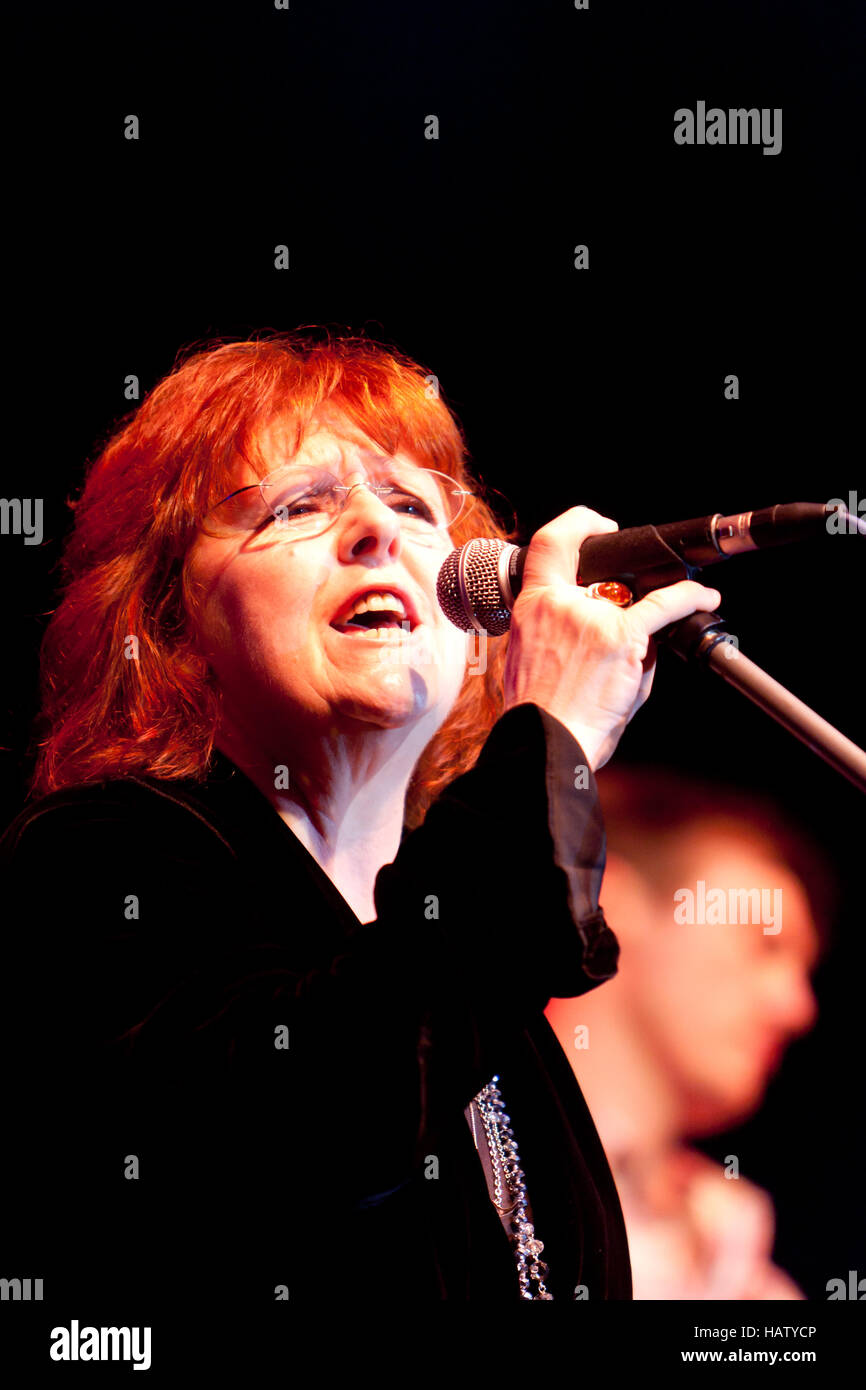 Maggie reilly -Fotos und -Bildmaterial in hoher Auflösung – Alamy