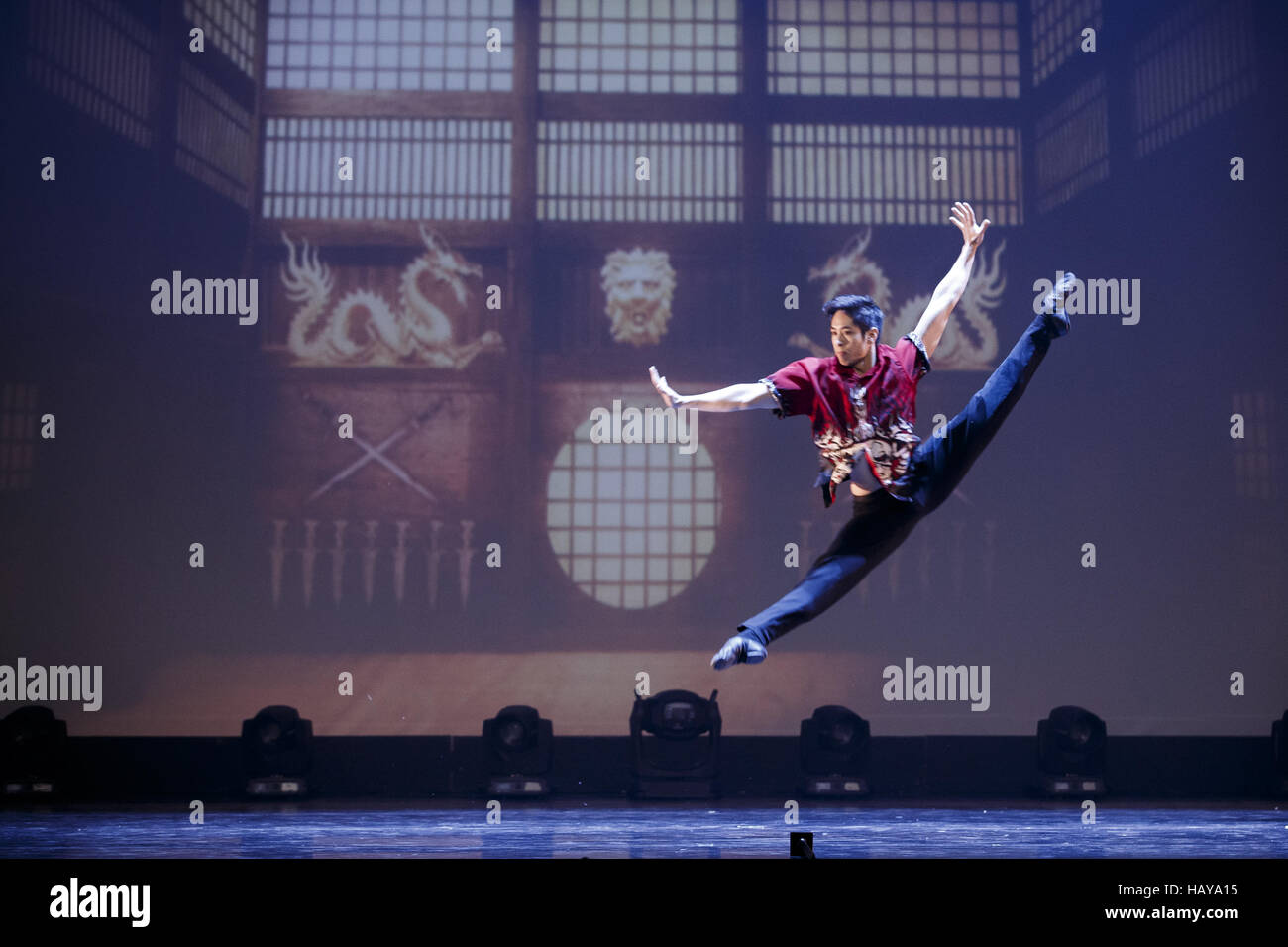 Romeo und julia ballett -Fotos und -Bildmaterial in hoher Auflösung – Alamy