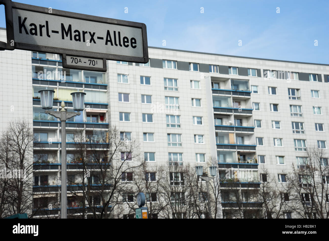 Karl marx avenue -Fotos und -Bildmaterial in hoher Auflösung – Alamy