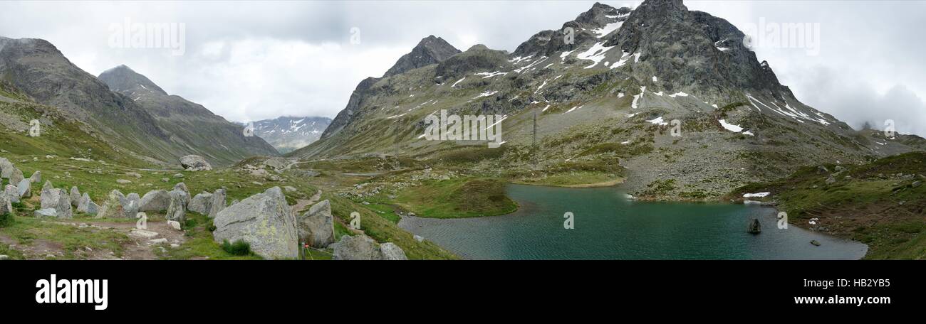 Julier pass -Fotos und -Bildmaterial in hoher Auflösung – Alamy