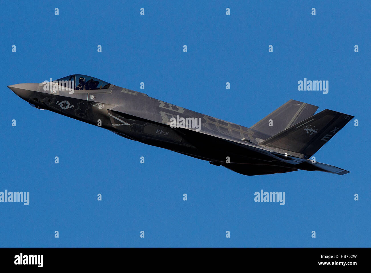 Lockheed martin f 35c -Fotos und -Bildmaterial in hoher Auflösung – Alamy