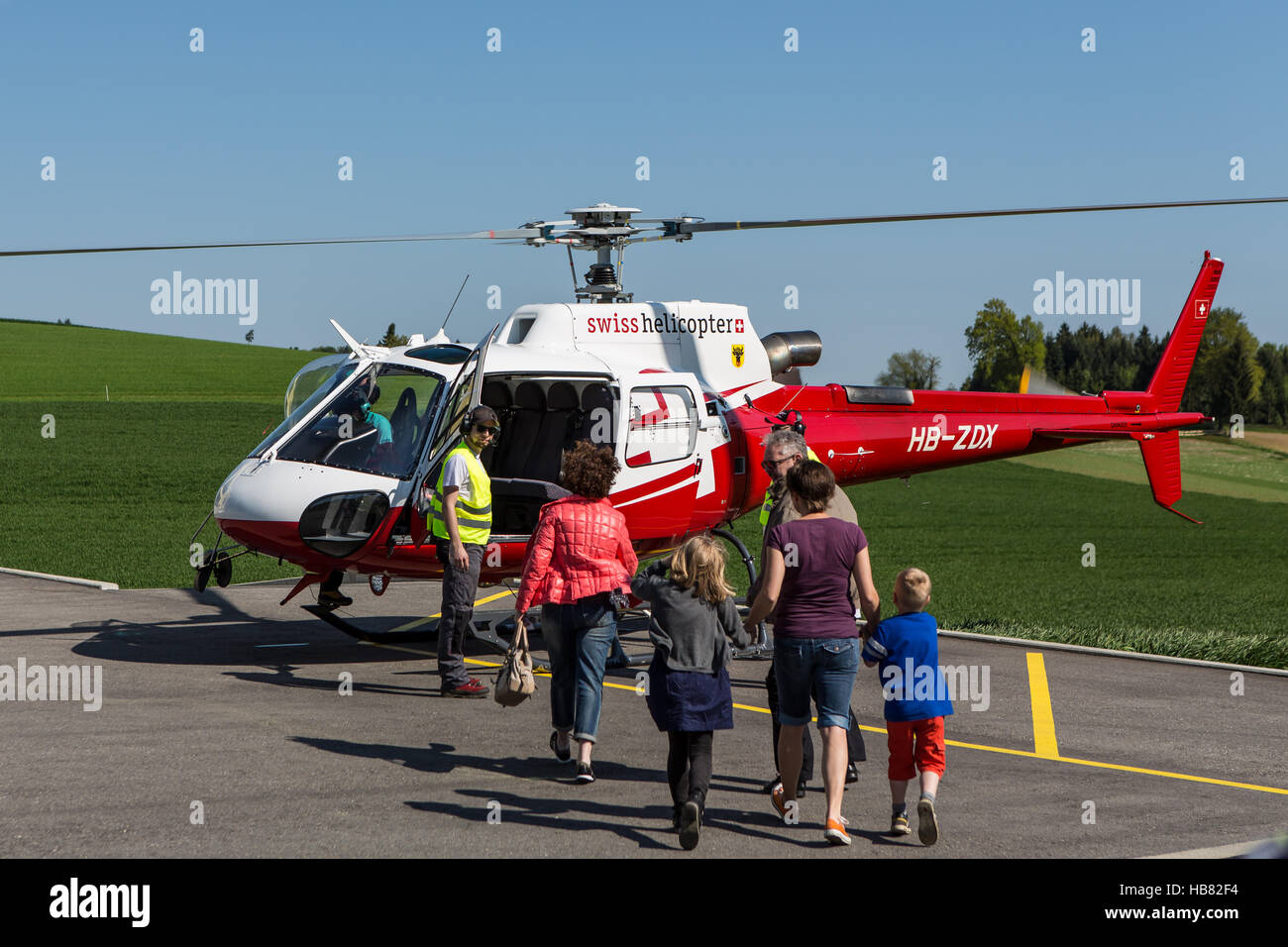 Helicopter ec 120b colibri -Fotos und -Bildmaterial in hoher Auflösung ...