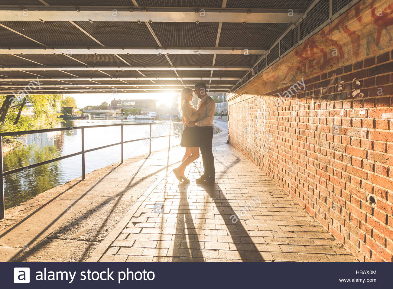 Couple Romantic Stockfotos & Couple Romantic Bilder - Alamy