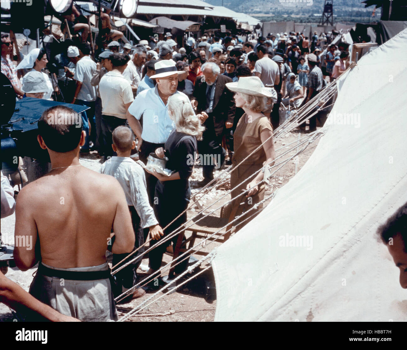 EXODUS, Regisseur Otto Preminger am Set mit Jill Haworth, Eva Marie ...
