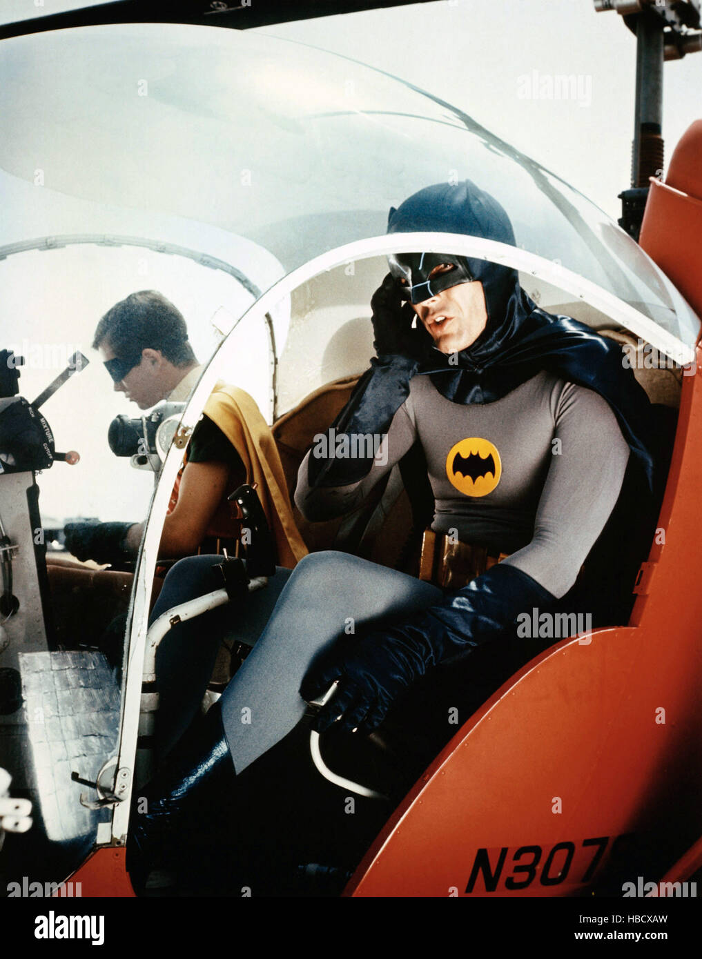 BATMAN (aka BATMAN: THE MOVIE), von links: Burt Ward, Adam West, 1966. TM und Copyright (c) 20th ...