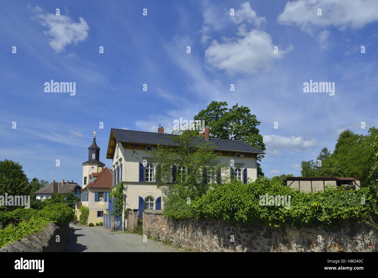 Weinberg spitzhaus -Fotos und -Bildmaterial in hoher Auflösung – Alamy