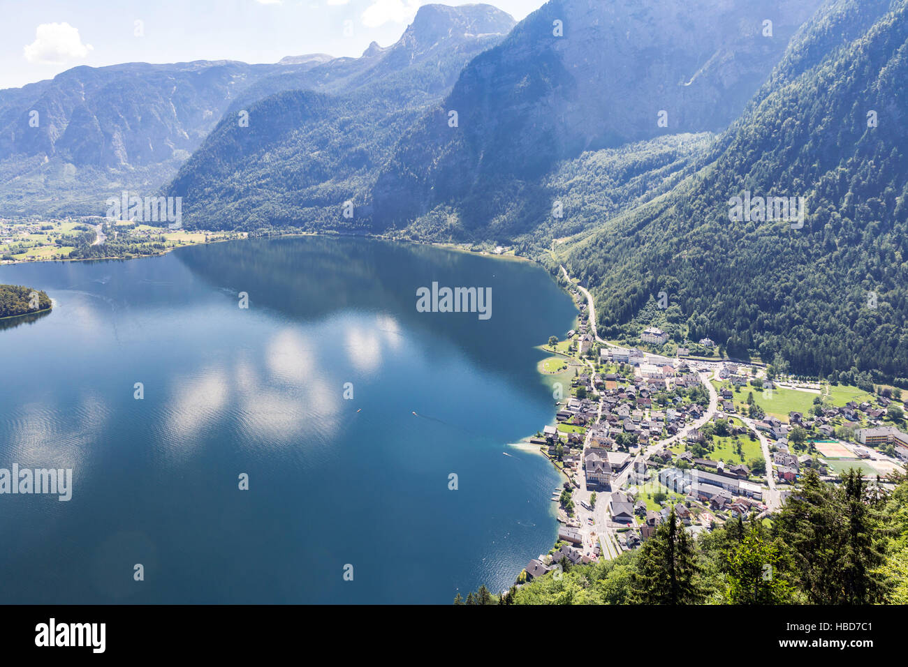 Hallstatt aerial -Fotos und -Bildmaterial in hoher Auflösung – Alamy
