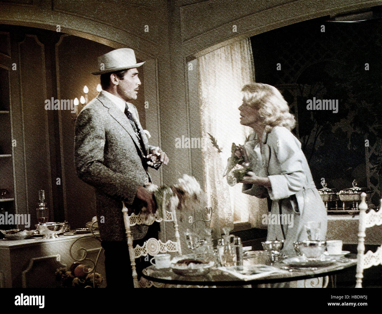 Giebel und LOMBARD, von links: James Brolin, Jill Clayburgh, 1976 ...