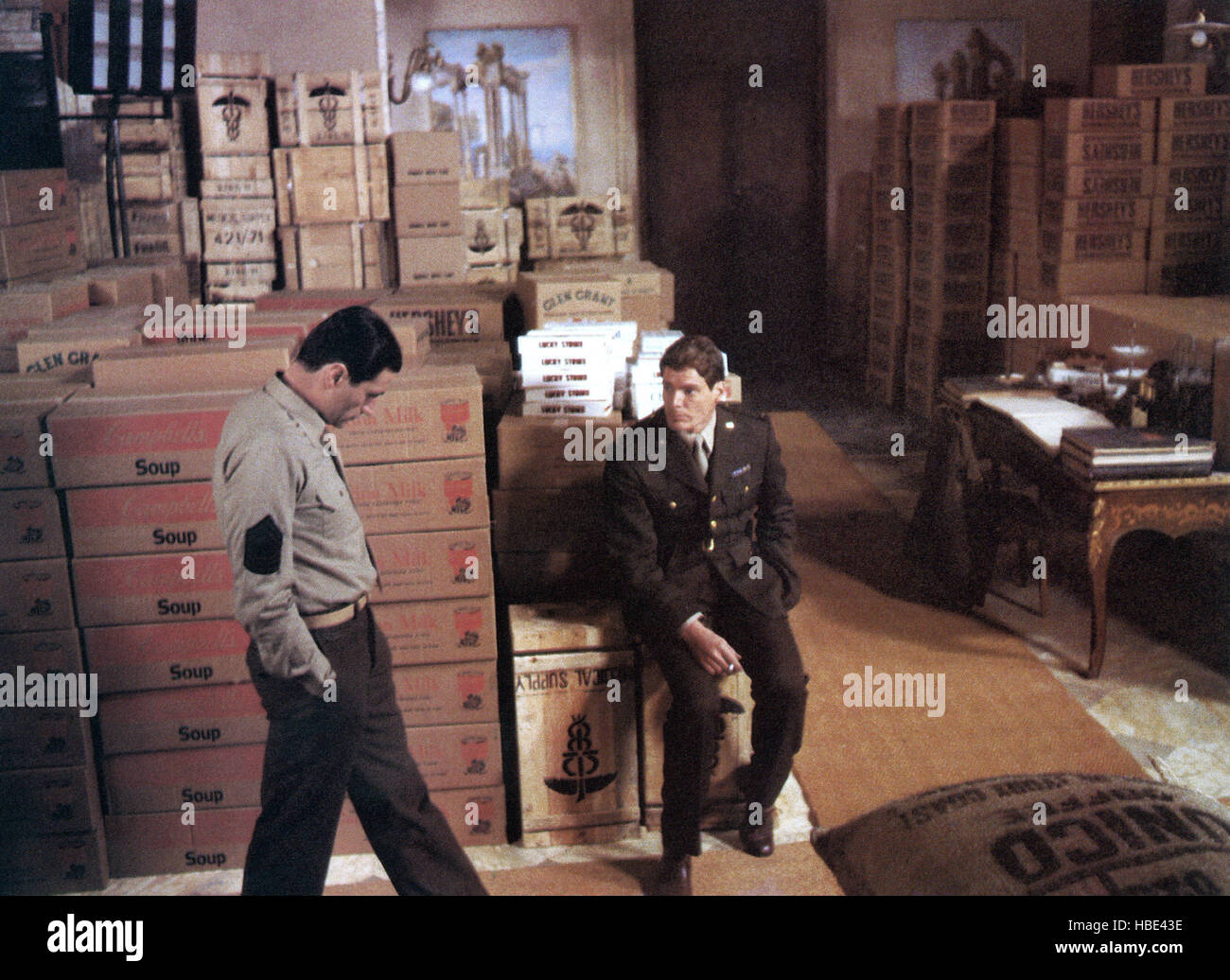 Monsignore, von links: Joe Cortese, Christopher Reeve, 1982, TM ...