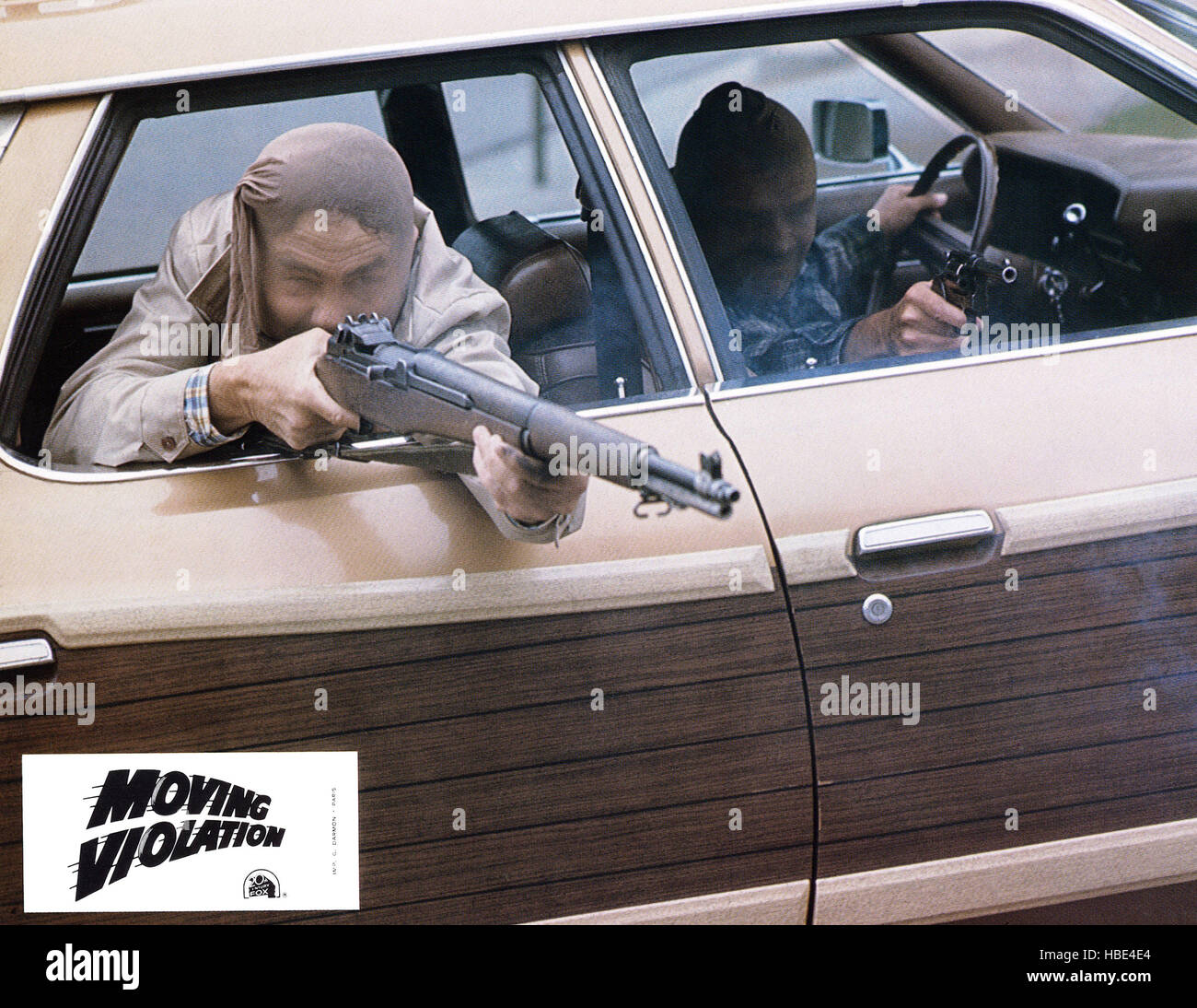 MOVING VIOLATION, Formular links: Bob Golden, Elliott Apstein, 1976, TM & Copyright © 20th ...