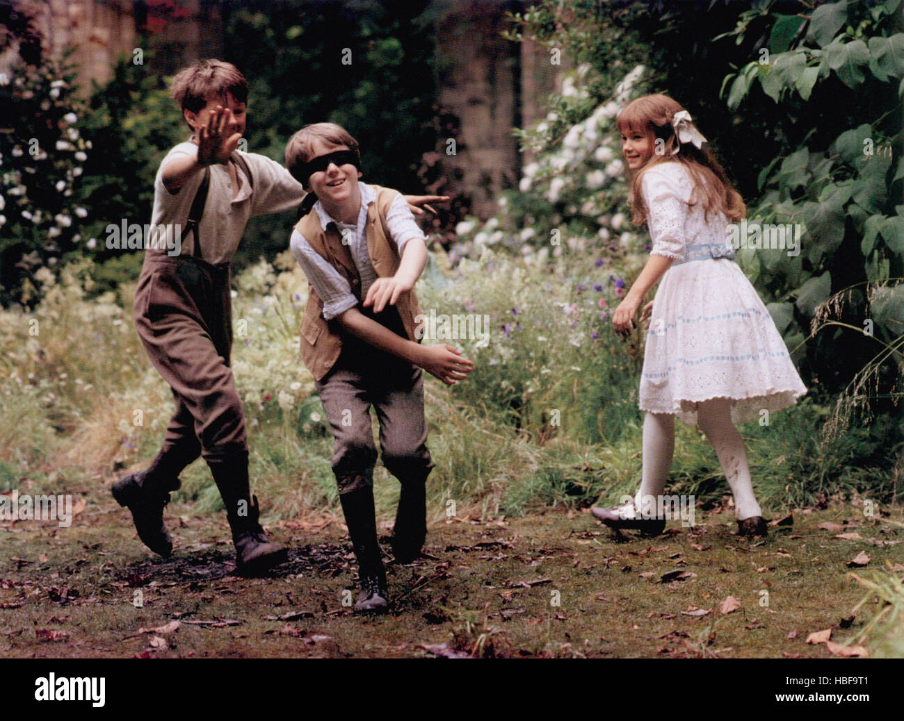 THE SECRET GARDEN von links, Andrew Knott, Heydon Prowse, Kate Maberly ...