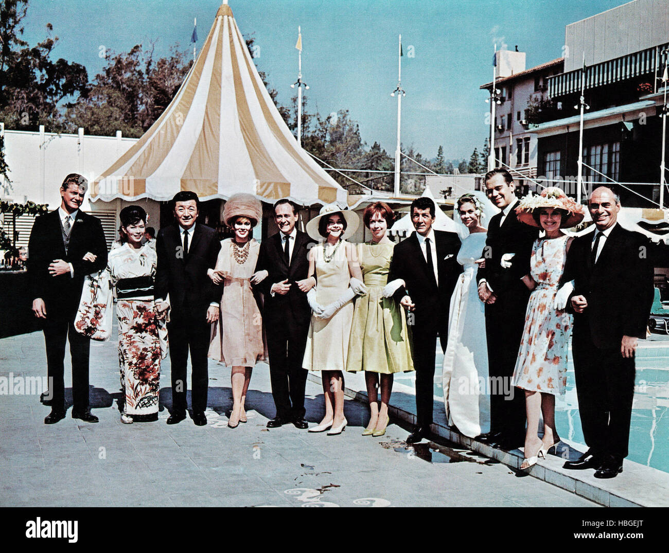 Wer ist schon SLEEPING IN MY BED?, von links: Steve Clinton, Yoko Tani ...