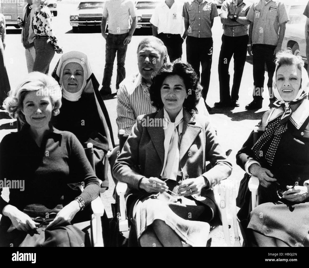 Flughafen 1975, Nancy Olson, Martha Scott, George Kennedy, Augusta ...