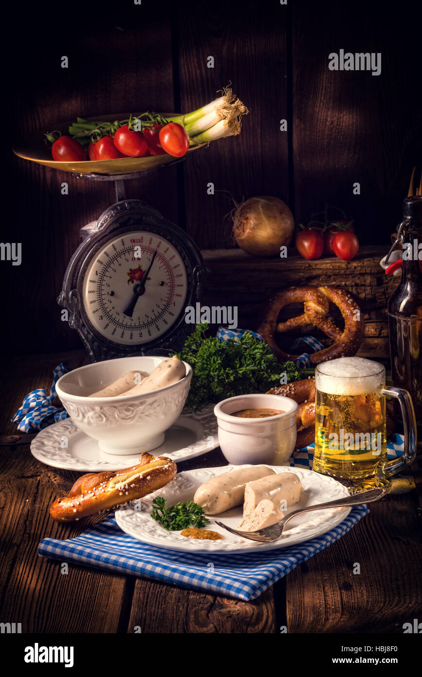 Bayerische wurst brezel keim -Fotos und -Bildmaterial in hoher ...
