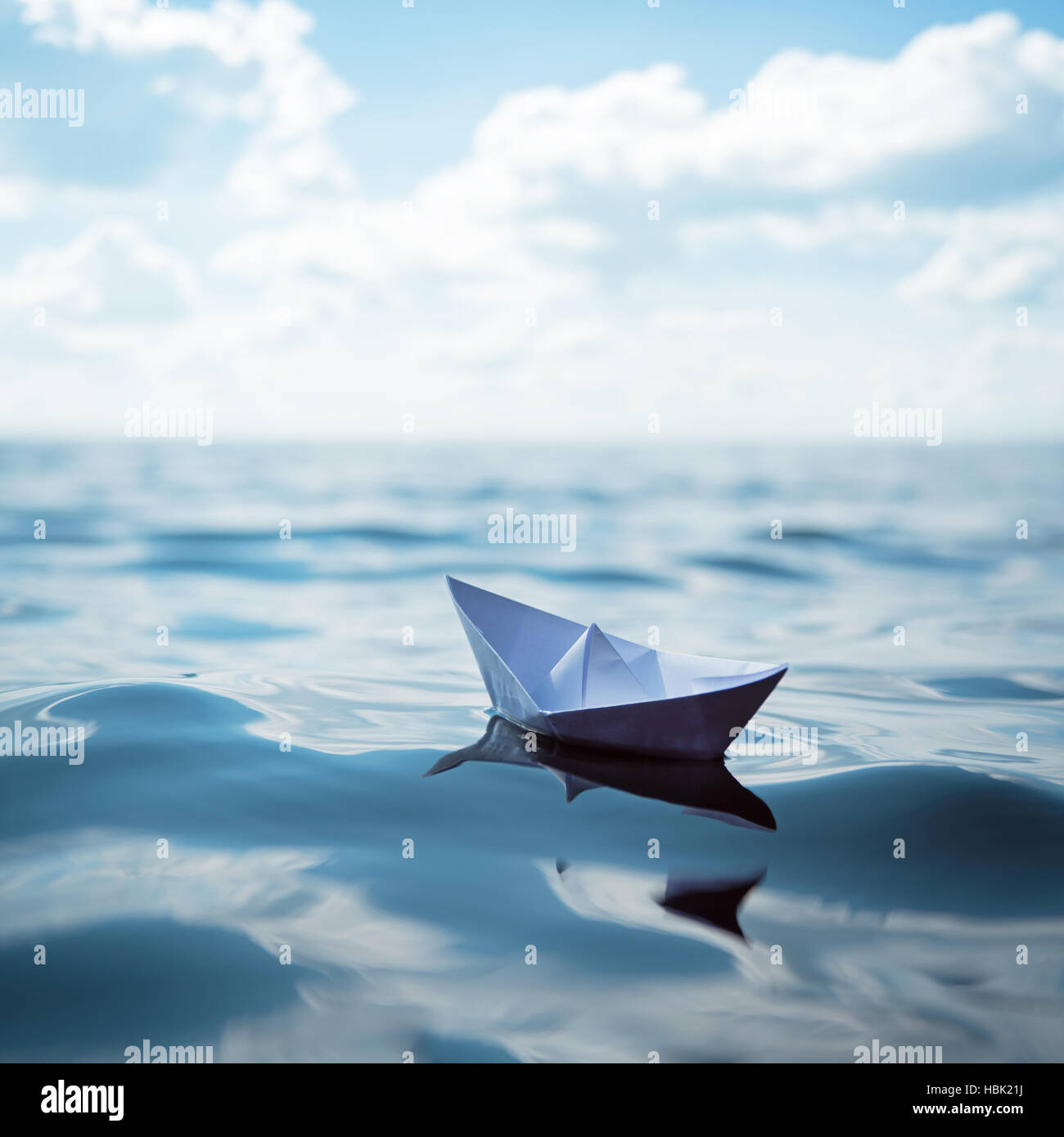 Paper boot -Fotos und -Bildmaterial in hoher Auflösung – Alamy