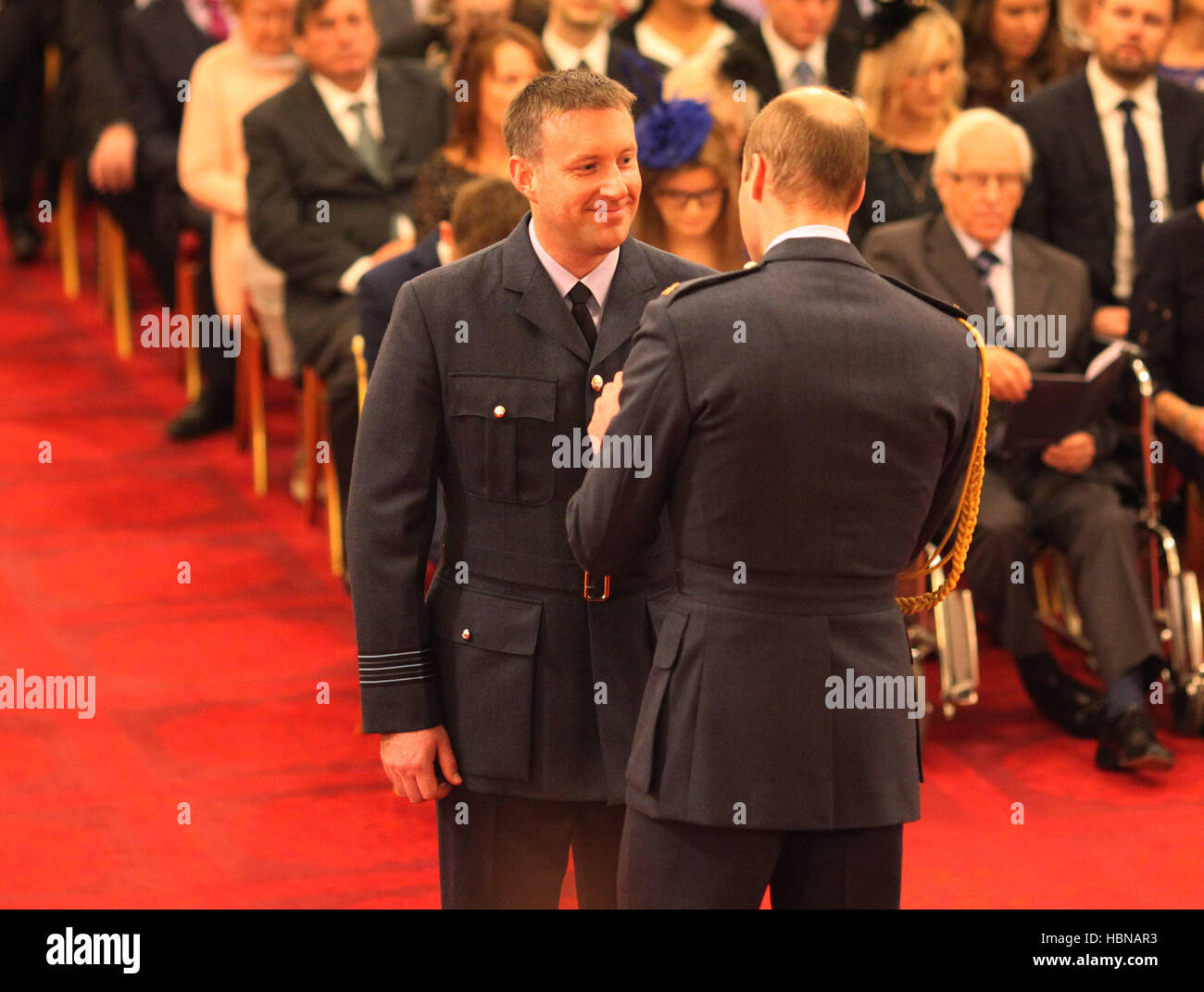 Wing Commander Gareth 45Jahre, Royal Air Force, erfolgt einen OBE ...