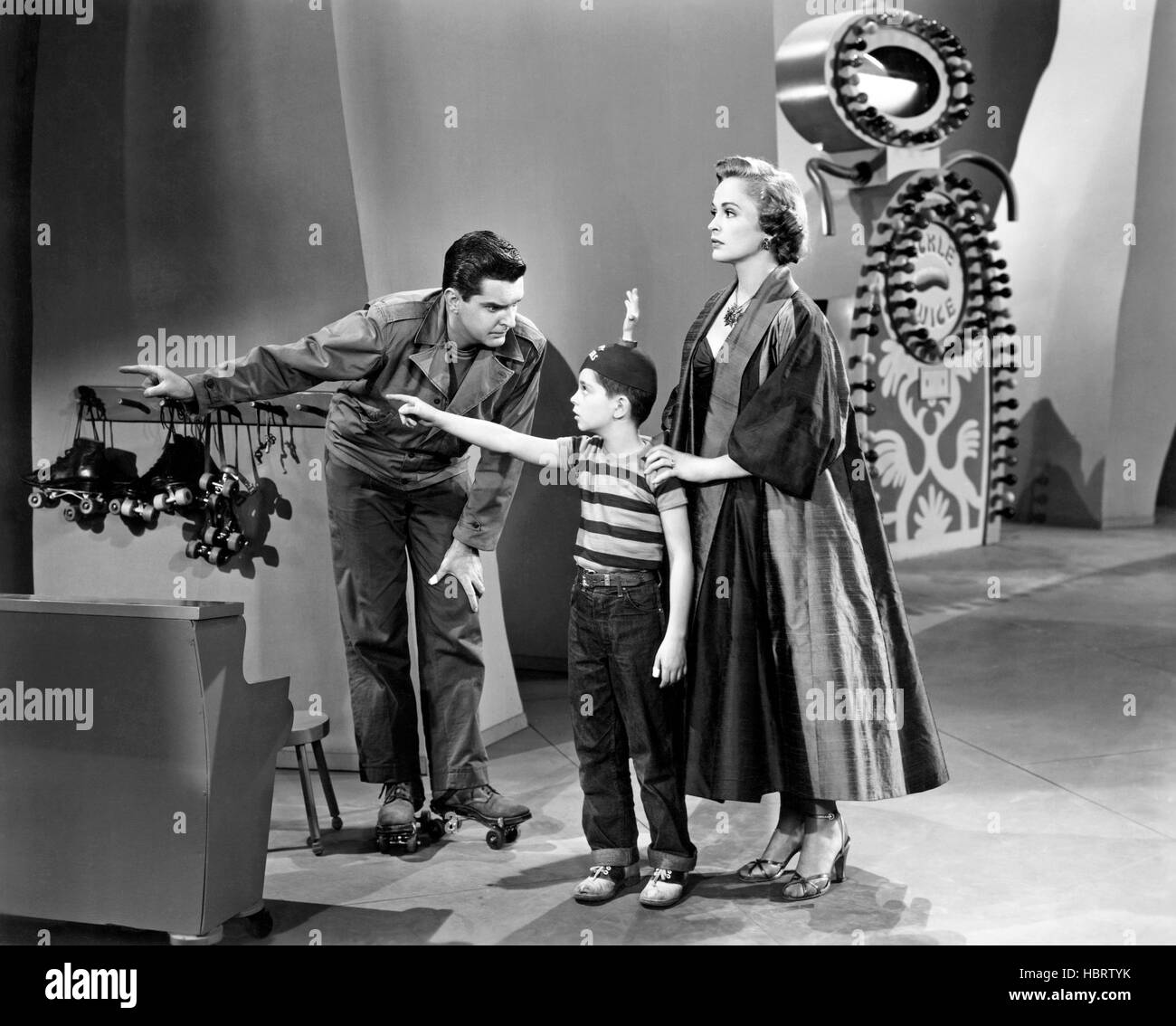 DIE 5000 Finger des DR. T., von links: Peter Lind Hayes, Tommy Rettig ...