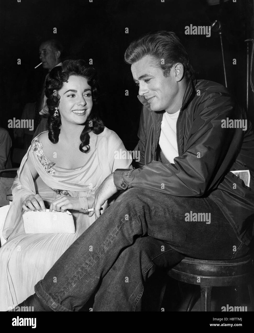 James dean zigarette -Fotos und -Bildmaterial in hoher Auflösung – Alamy