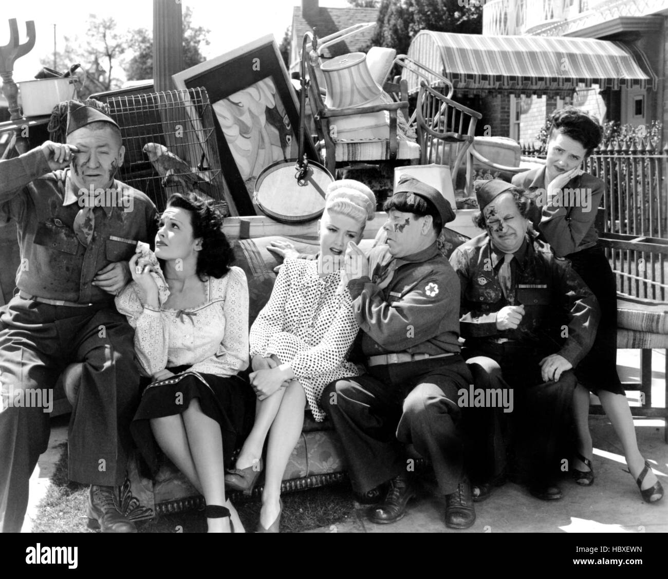 G.i. WANNA GO HOME, von links: Curly Howard, Judy Malcolm, Ethelreda ...