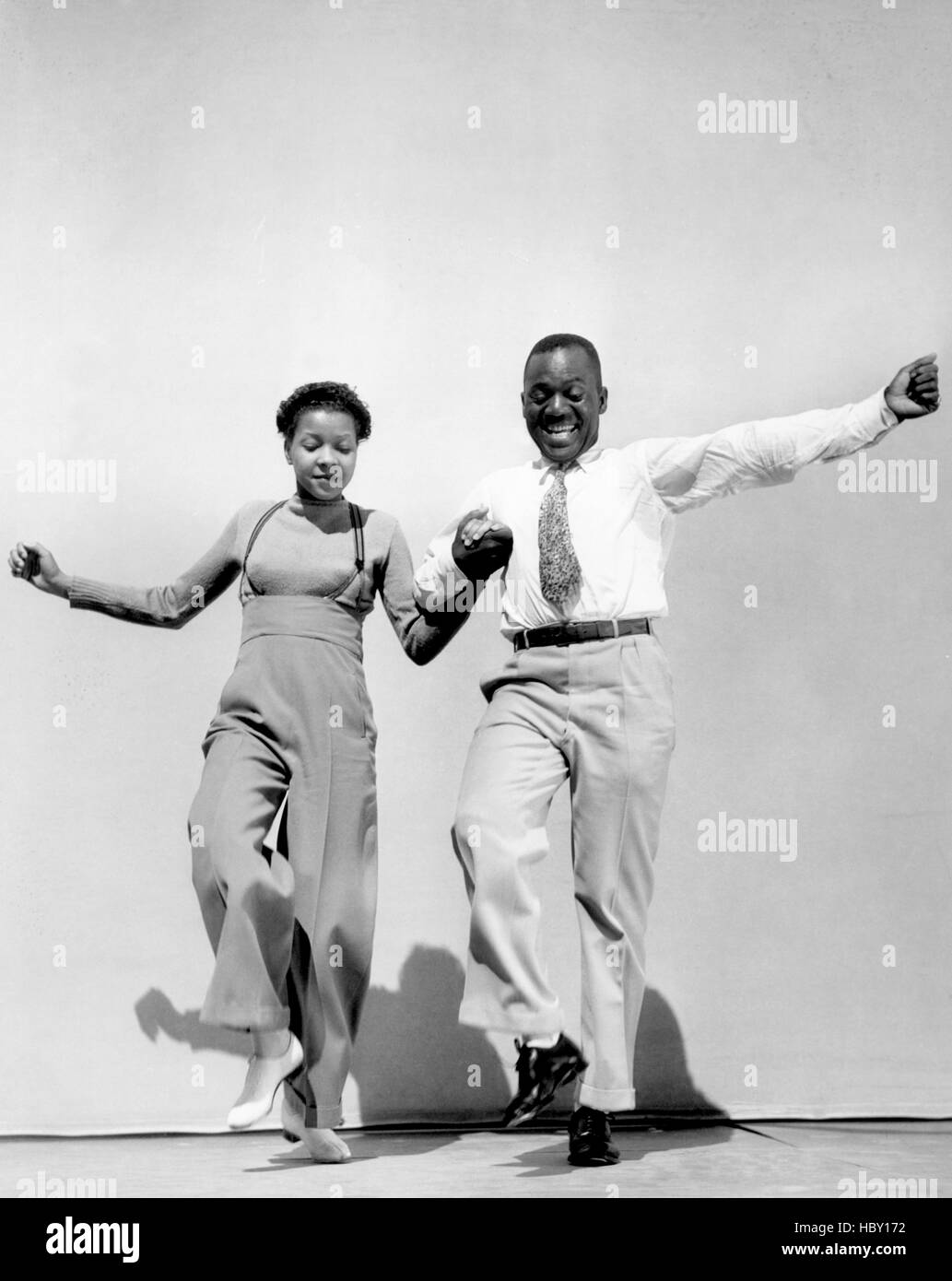 HOORAY FOR LOVE (von links): Jeni Le Gon, Bill Robinson, (aka Bill ...